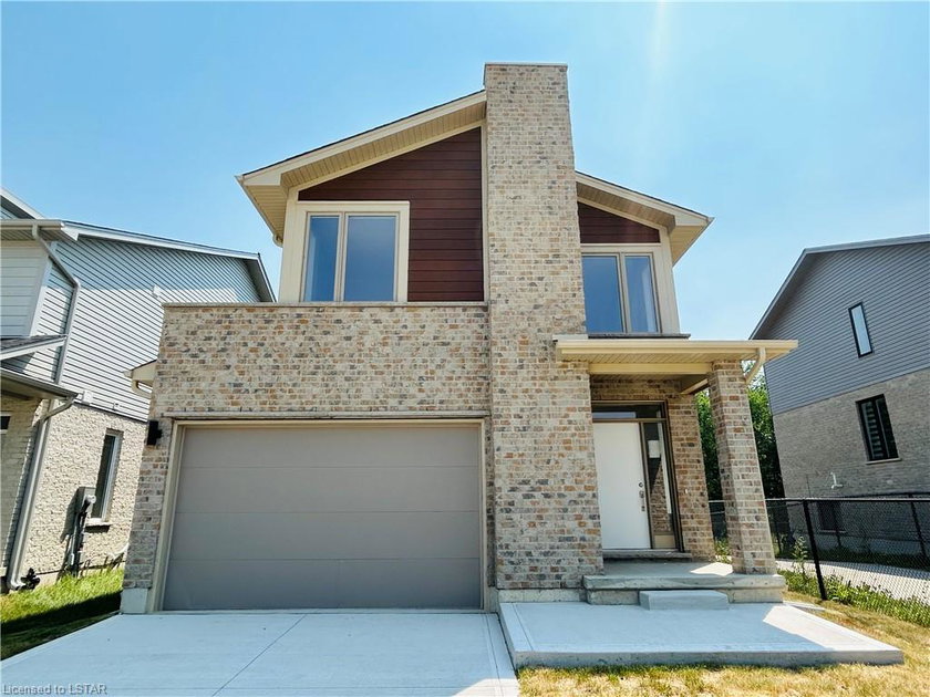 2044 Evans Boulevard, London