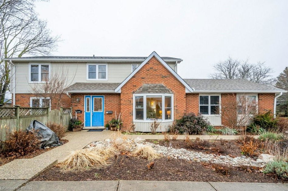 380 Stillmeadow Circle, Waterloo