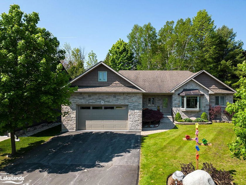 8 Limestone Lane, Thornbury