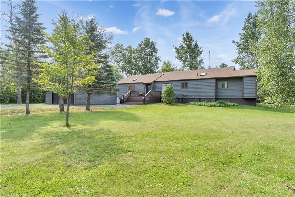 4095 Howes Road, Kingston