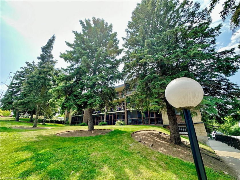 944 Caledonian View, Cambridge