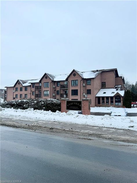 7 Centre Street S, Napanee