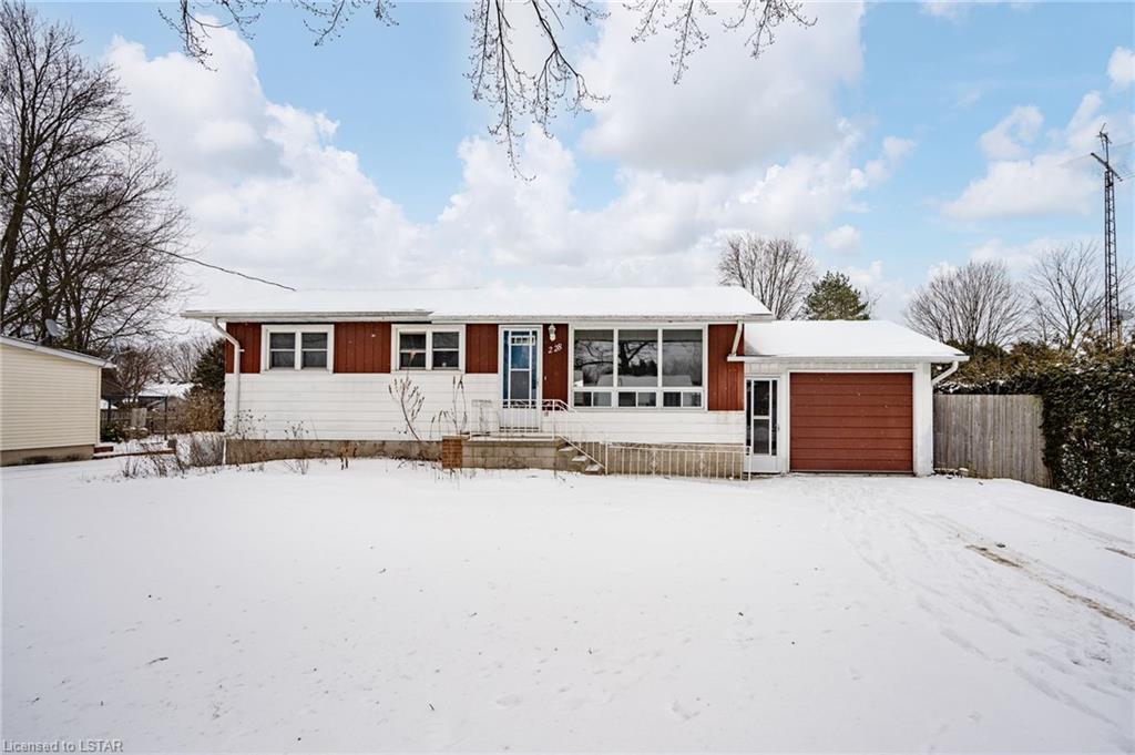 228 Main Street, West Lorne