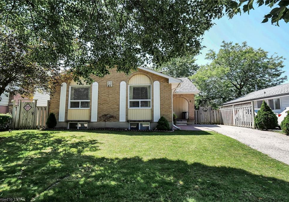 41 Alayne Crescent, London