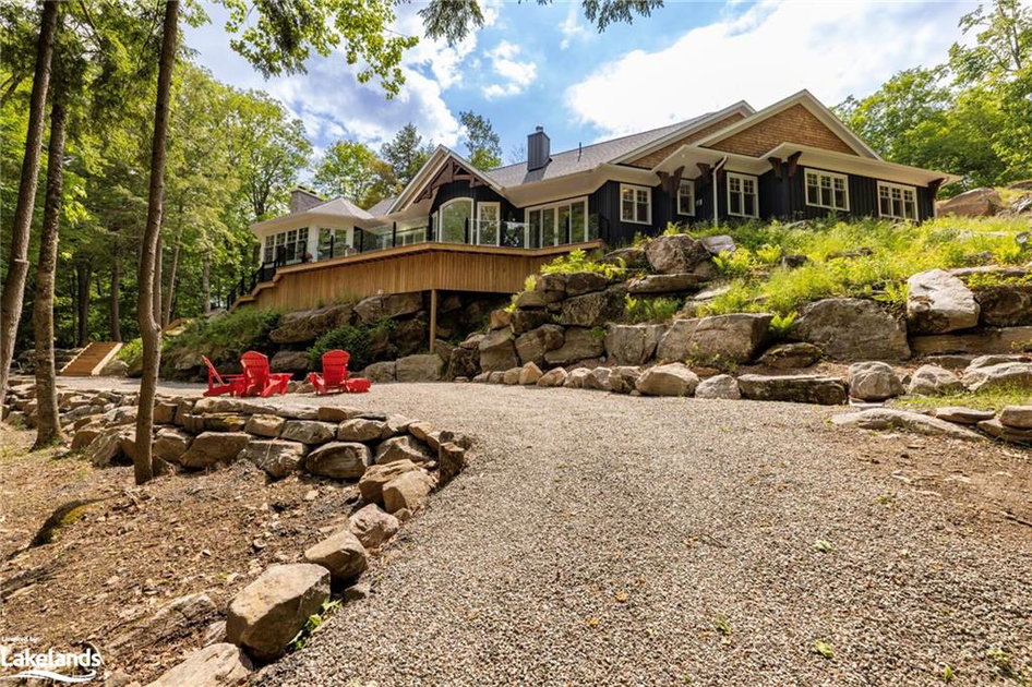 30 Bigwin Island, Baysville