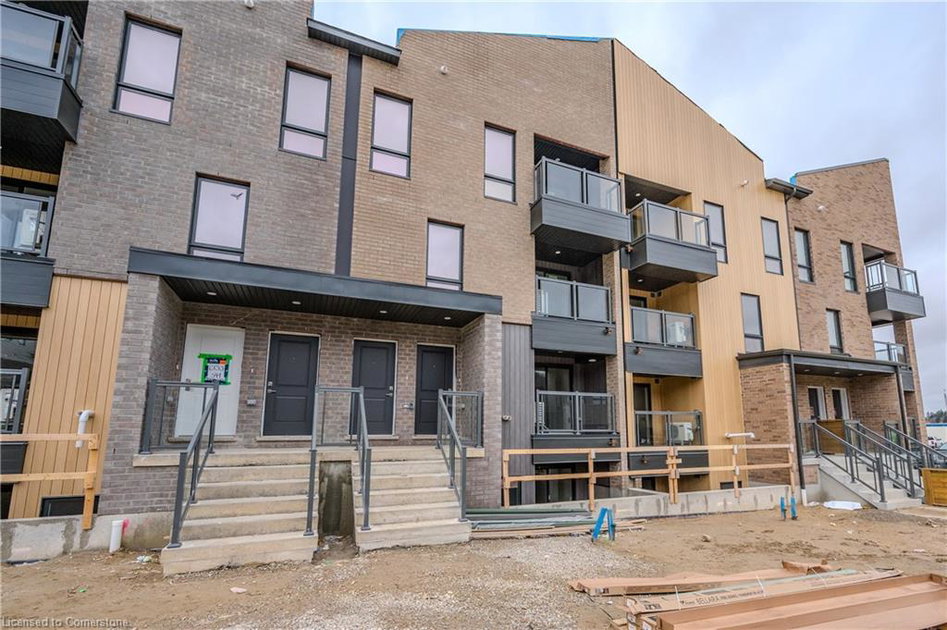 588 Benninger Drive, Kitchener