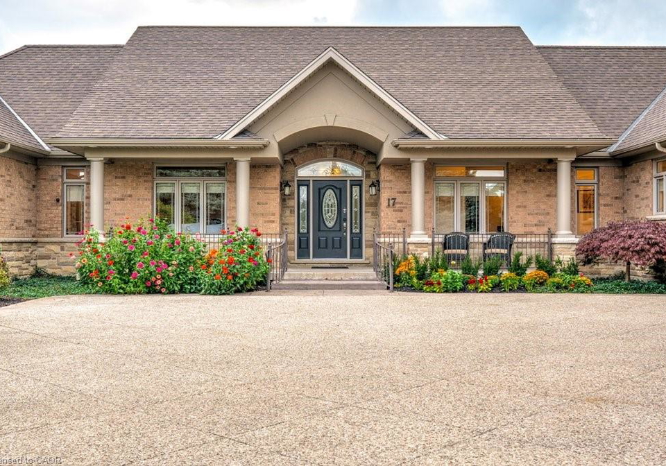 17-tews-lane-dundas-ontario-40773214